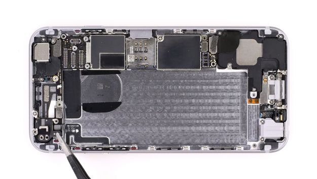 iPhone 6 volume control cable repair guide | iDoc