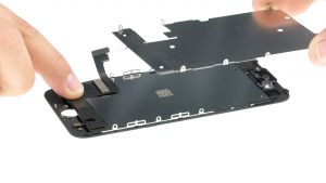 iPhone 7 Attaching the heat shield plate Guide – iDoc