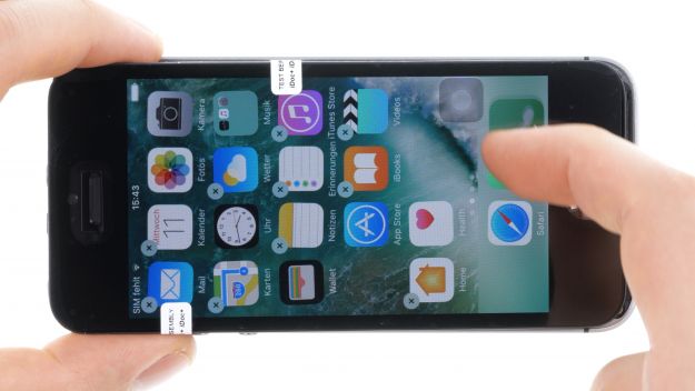 iPhone SE screen repair guide | iDoc