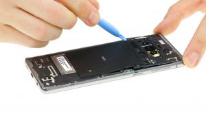 Samsung Galaxy S10 screen repair guide | iDoc