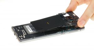 Samsung Galaxy S10 battery repair guide | iDoc