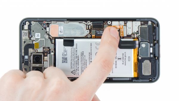 Google Pixel 4 battery repair guide | iDoc