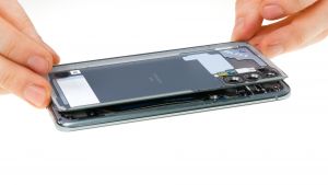 Samsung Galaxy S20 battery replacement - Repair instructions | iDoc