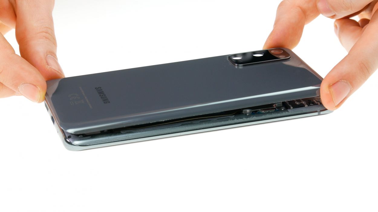 Samsung Galaxy S20 back cover replacement - Repair instructions | iDoc