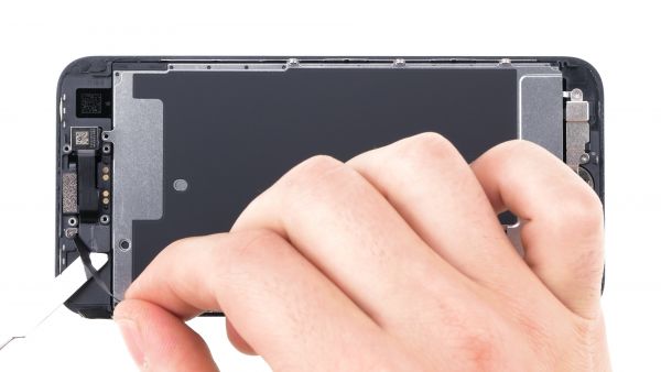 iPhone SE (2nd generation) screen repair guide | iDoc