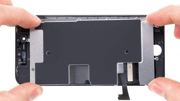 iPhone SE (2nd generation) screen repair guide | iDoc