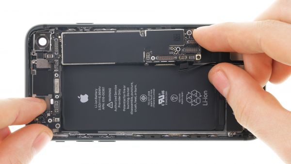 iPhone SE (2nd generation) back cover repair guide | iDoc