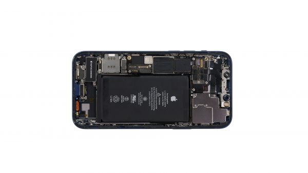 iPhone 12 Lightning connector replacement - repair guide | iDoc