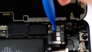 iPhone 12 screen replacement - repair guide | iDoc