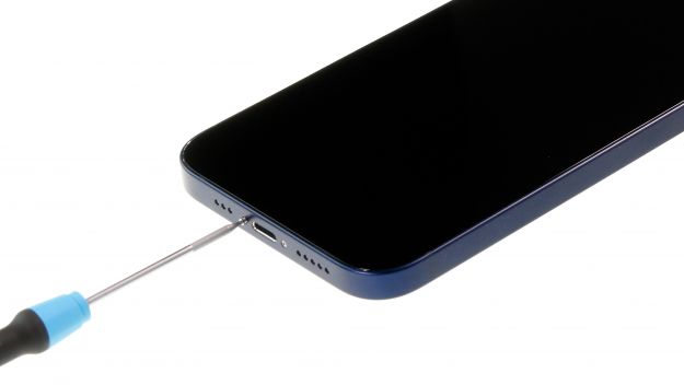 iPhone 12 Lightning connector replacement - repair guide | iDoc