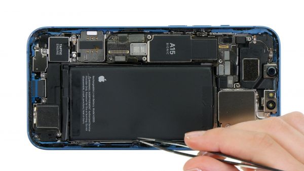 iPhone 13 screen replacement - repair guide | iDoc