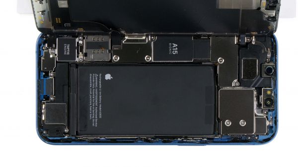 iPhone 13 screen replacement - repair guide | iDoc