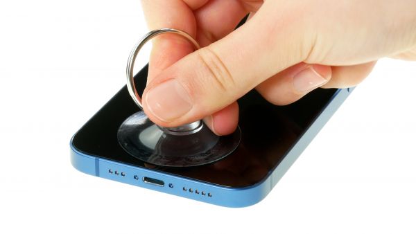 iPhone 13 Lightning connector replacement - repair guide | iDoc